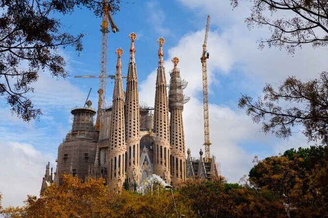 Sagrada Familia & Gothic Quarter Private Tour - FAQs