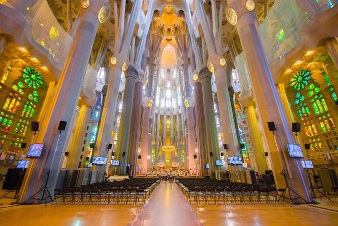 Sagrada Familia Private Tour in Barcelona - Summary