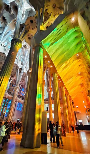 Sagrada Familia Private Tour with Entry Ticket in English - FAQ