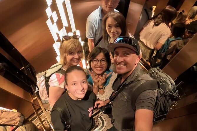 Sai Gon Special Coffee At Landmark 81 & Street Food tour - Detailed Breakdown of the Itinerary