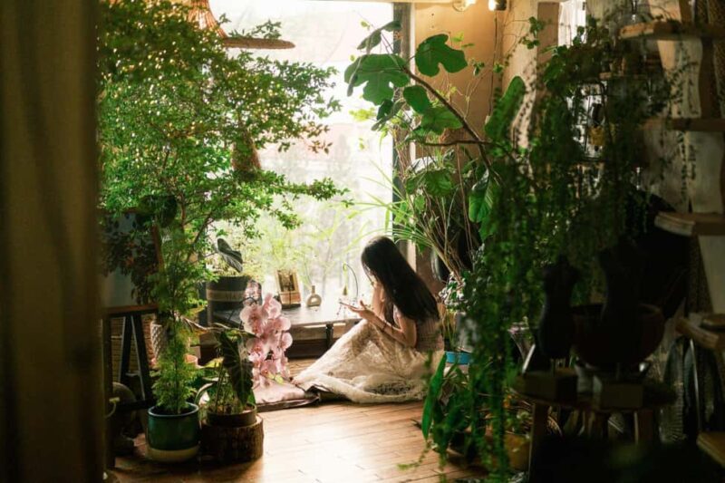 Saigon Female Friendly Tour: Café, Pink Church & Perfume - Key Points