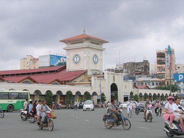 Saigon Food Culture and Local Gems with Food Expert - Key Points