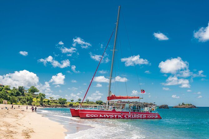 Sail and Snorkel at Cades Reef - A Closer Look at the Tour Experience