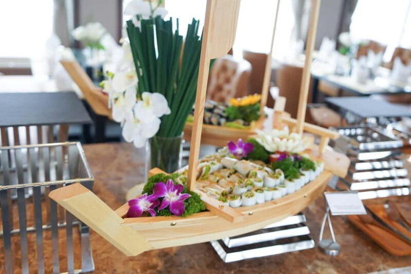 Sail Beyond the Crowds: Explore Bai Tu Longs Hidden Beauty - What Travelers Should Consider