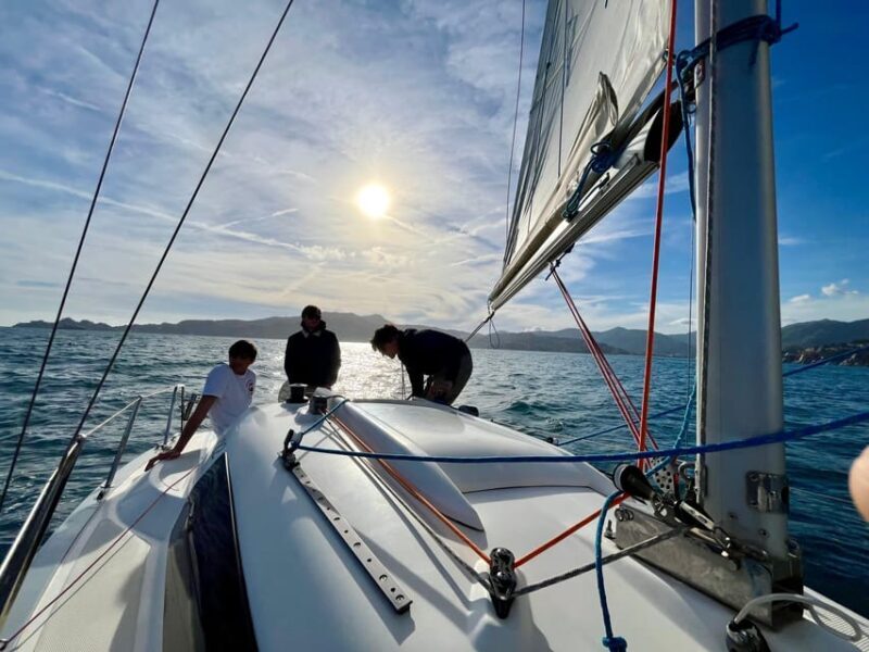 Sail in Tigullio: Learn sailing and discover Portofino with a skipper! - Key Points
