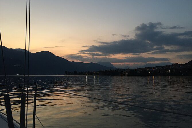 Sailing at Sunset on Lake Como: How to escape from daily routine - Reviews and Authentic Insights