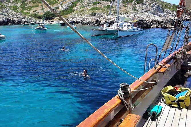 Sailing day in the heart of the Calanques - Who Will Love This Tour?