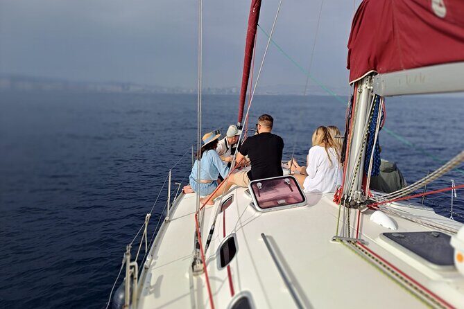 Sailing Experience in Barcelona with local captain - FAQs