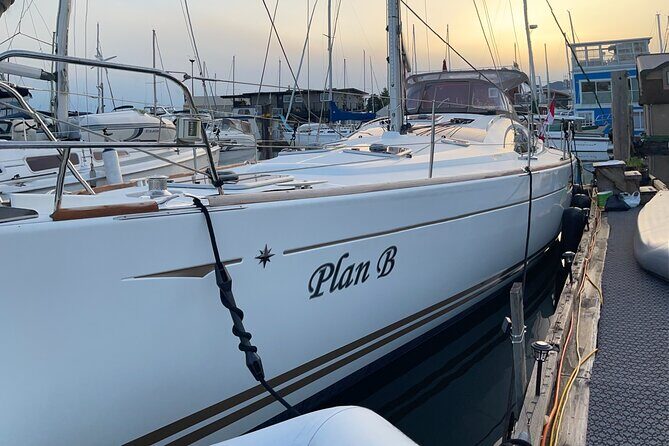 Sailing Experience on a 50 sailboat - An Authentic Look at the Vancouver Sailing Tour