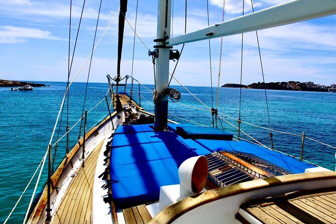 Sailing Flavors, Gastronomy and Relaxation at Sea - The Highlight: Portals Vells & 4 Hours at This Natural Gem