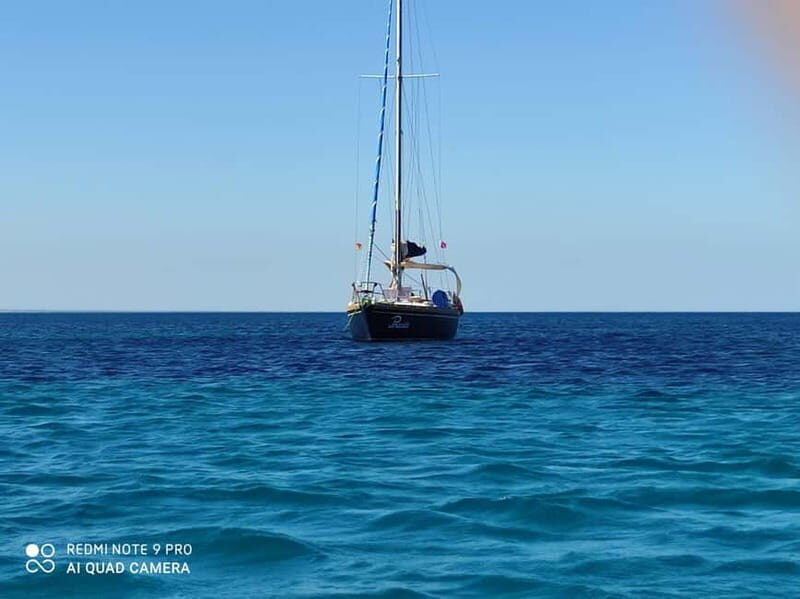 Sailing tour and guided snorkeling a Siracusa - An Introduction to the Experience