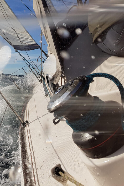 Sailing Tour: Explore Bahia de Palma with Tapas & Drinks - Exploring Palma Bay with a Sailing, Tapas & Drinks Tour