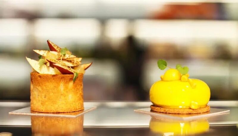 Saint-Germain Chocolate, Pastries, and Macaron Private Tour - Key Points