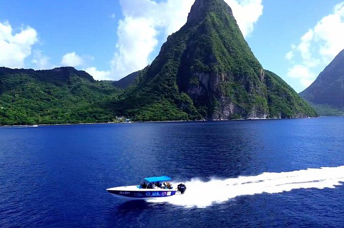 Saint Lucia Private Speedboat Transfer from Resort to Airport - FAQs