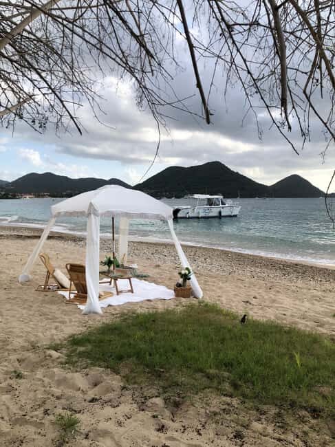 Saint Lucia: Sunset Soirée Beach Cabana Picnic - Who Is This Experience Best For?