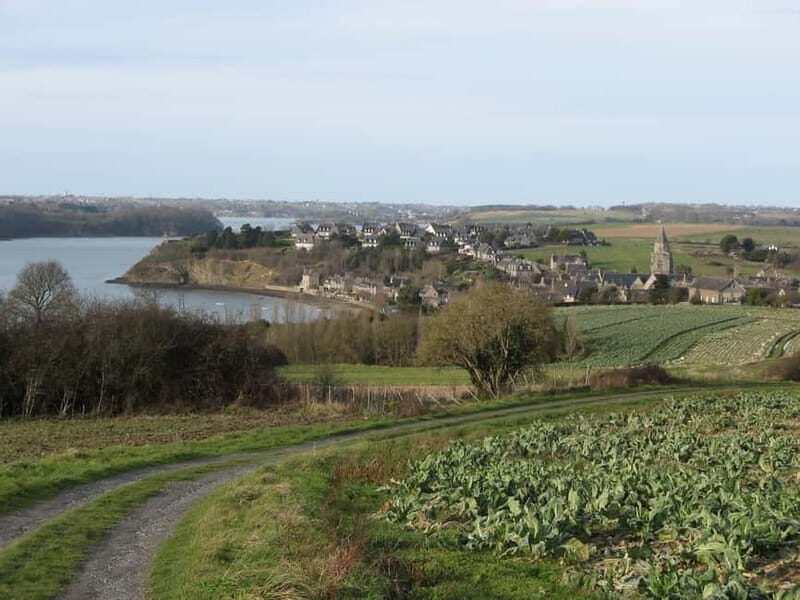 Saint-Malo: Breathtaking landscapes and History Walking Tour - Comprehensive Itinerary with Meaning