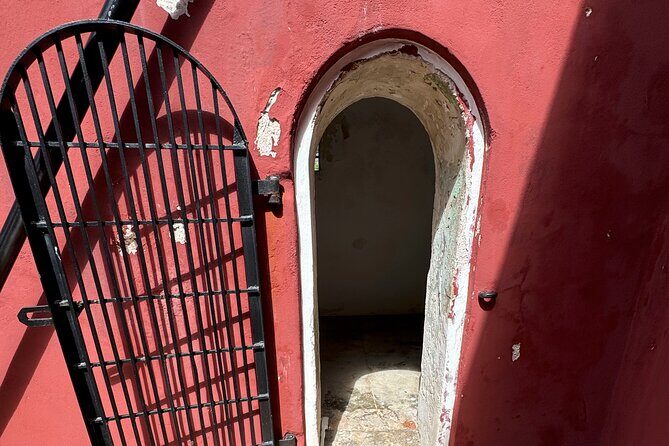 Saint Thomas Fort Christian Haunted Ghost Tour - Who Will Appreciate This Tour?
