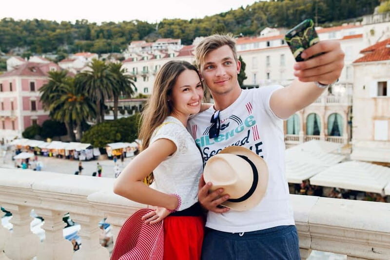Saint-Tropez: Express Walk with a Local in 60 minutes - The Experience: What Travelers Say