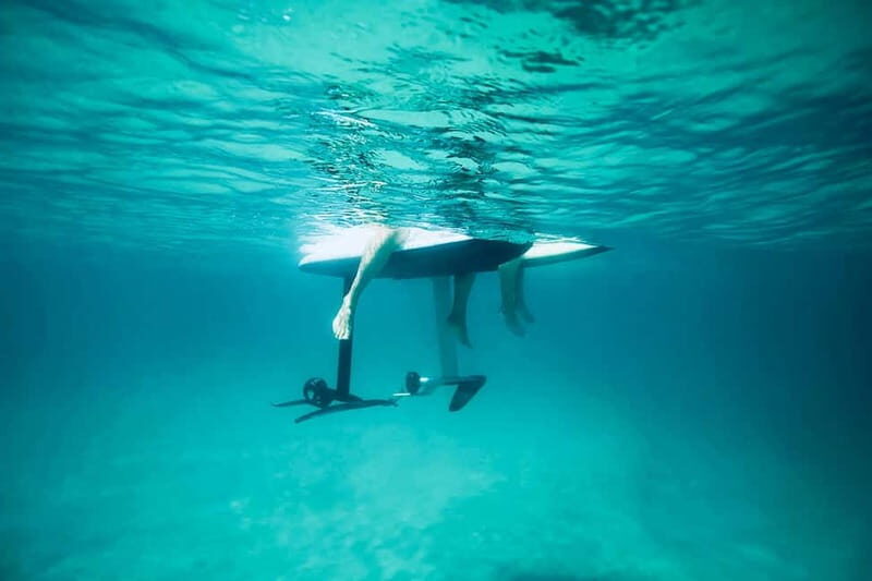 Saint Tropez: Learn how to Surf with an eFoil - What to Expect from the eFoil Experience in Saint Tropez