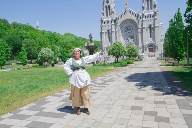 Sainte-Anne-de-Beaupré: Animated Tour of Its History - Authenticity and Value for Travelers