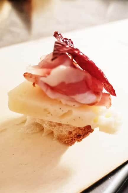 Sala Consilina: a journey of taste with aged cheeses and traditional cuisine - Who Will Enjoy This Tour Most?