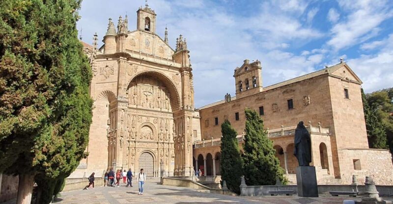 Salamanca: Convents, Monasteries, and Churches Private Tour - A Closer Look at the Tour Experience