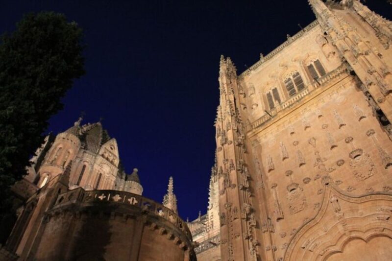Salamanca: Evening Sightseeing Walking Tour - FAQ