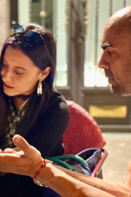 Salamanca: Quiromancia, come and discover your path in your hands - Introduction to Salamancas Unique Palmistry Tour