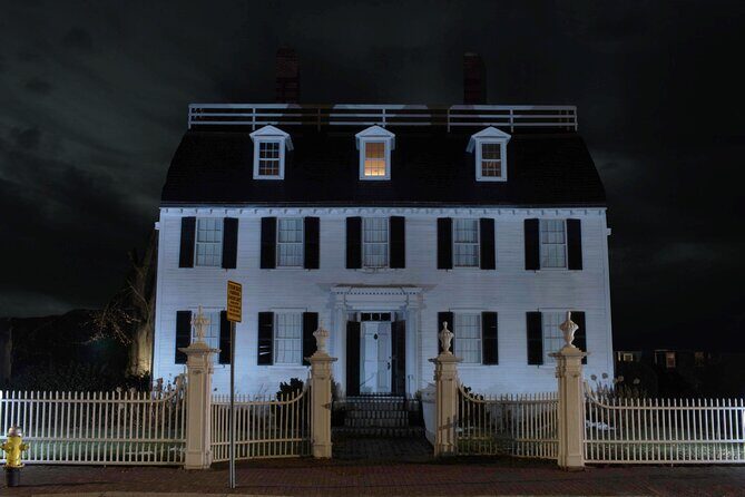 Salem Booze and Brews Haunted Pub Crawl by US Ghost Adventures - The Itinerary: Step-by-Step Breakdown