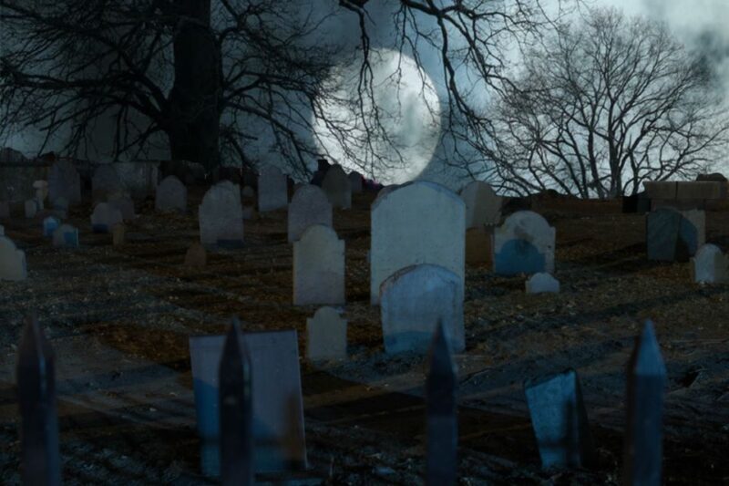 Salem: Ghosts, Witches, & Warlocks Guided Walking Tour - A Deep Dive into the Salem Ghost Tour