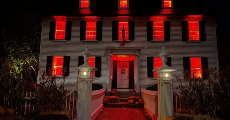 Salem, MA: Hocus Pocus Movie Guided Walking Tour - FAQs