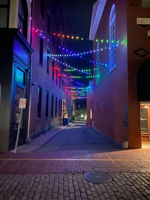 Salem, MA: Mysteries & Murder Guided Walking Tour - An In-Depth Look at the Tour Experience