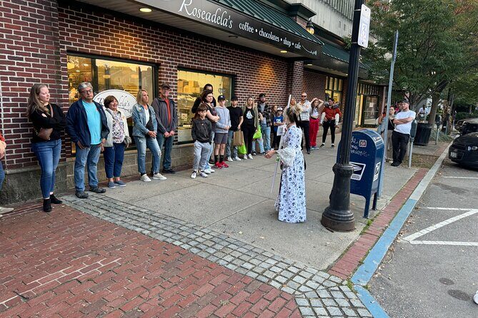 Salem Movie Magic Tour: Hocus Pocus and Bewitched locations - To sum it up: Who should consider this tour?