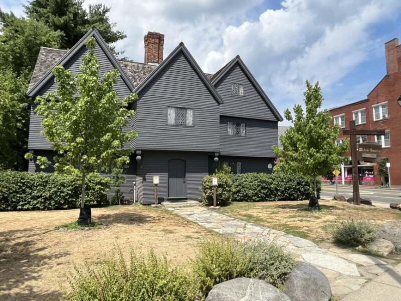 Salem Witch Tour from Boston by Train - Who Should Consider This Tour?