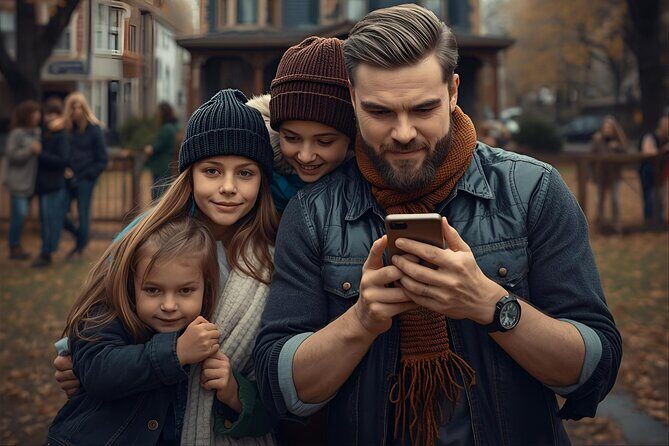 Salem Witch Trials Digital Guidebook: Self-Guided Tour - A Practical Guide to the Salem Witch Trials Digital Tour