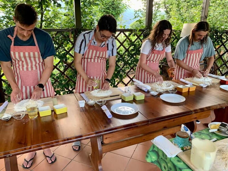 Salerno: Relax day in the green: Cooking Class, Pool, Dinner - Key Points