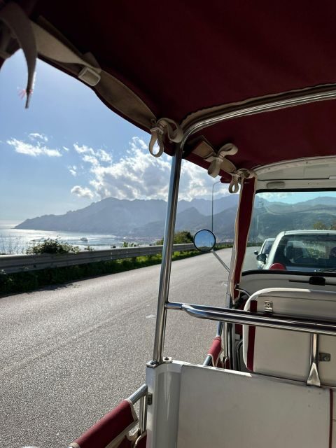 SALERNO: Tuk Tuk City Tour  Dolce Vita Sightseeing - Key Points