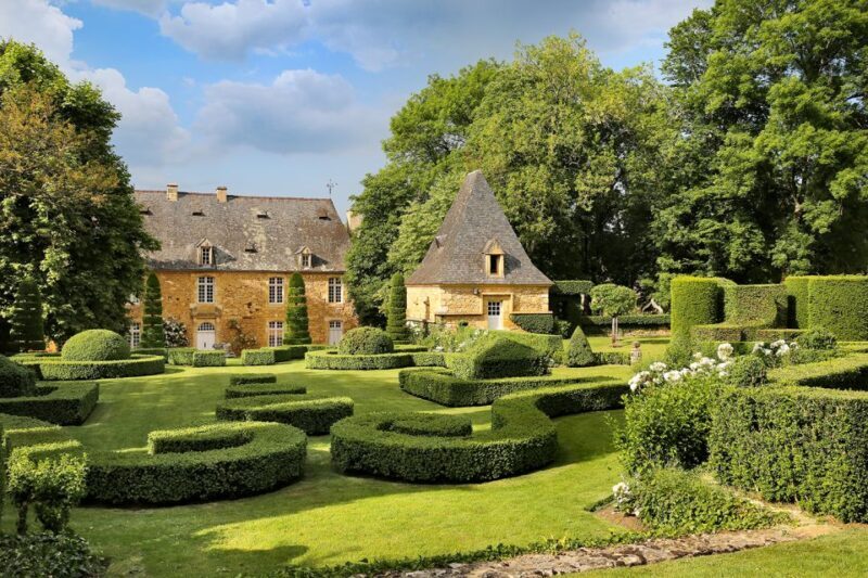 Salignac-Eyvigues: Gardens of Eyrignac Manor Entry Ticket - FAQ