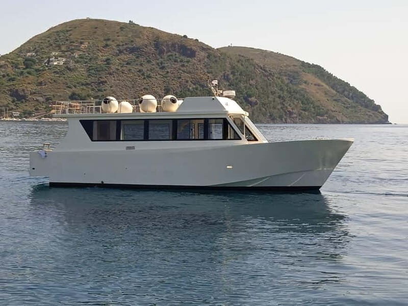 Salina tour: boat excursion with snorkeling, departure from Lipari - The Itinerary in Detail