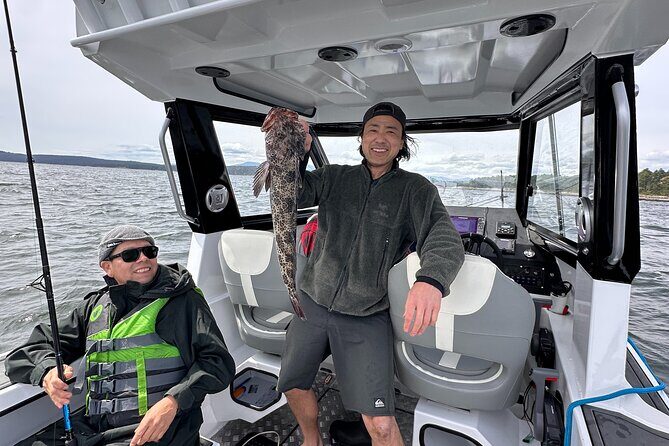 Salmon Fishing Charter in Vancouver - What’s Included and What You Need to Know