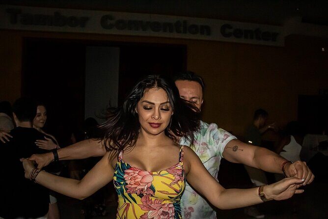 Salsa and Bachata Class and Night Out in Mexico City - An In-Depth Look at What You Can Expect