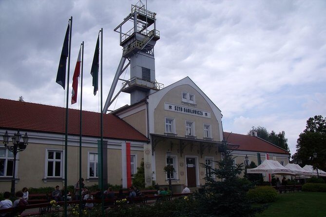 Salt Mine - Wieliczka Guided Tour - Shared Transport with Tickets from Krakow - An In-Depth Look at the Salt Mine Tour Experience
