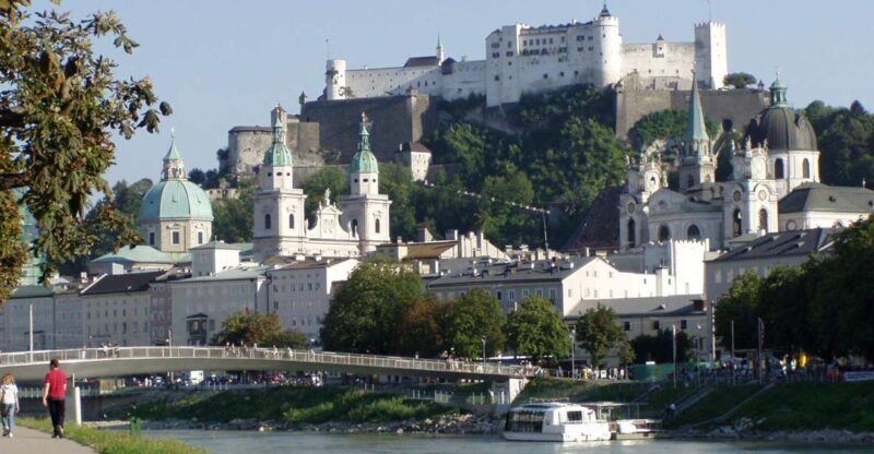 Salzburg 2.5-Hour Walking Tour: Mozart, Old Town & More - Exploring Salzburg in 2.5 Hours: What’s On the Agenda?