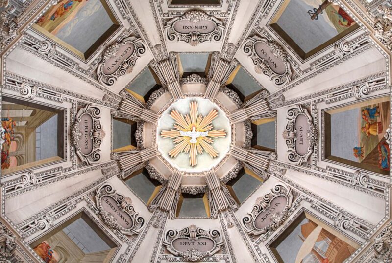 Salzburg Cathedral: Organ Concert at Midday - Why the Multiple Organs Matter