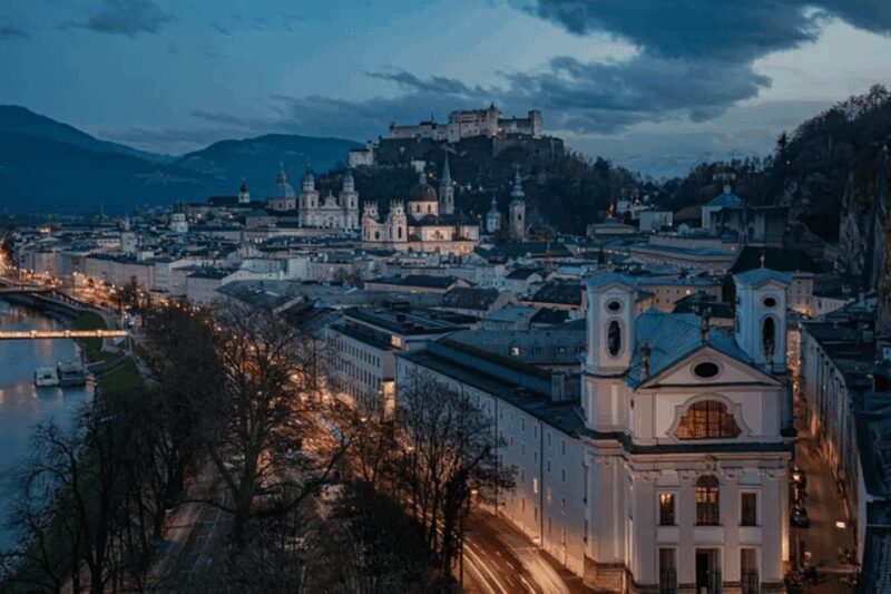 Salzburg Christmas Market and City Highlights Evening Tour - Key Points