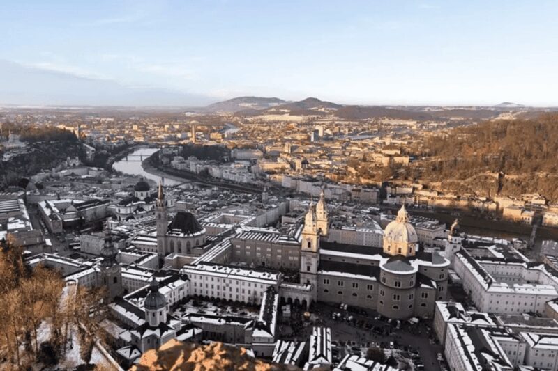 Salzburg Christmas Market and City Highlights Evening Tour - Exploring Salzburg’s Nighttime Beauty