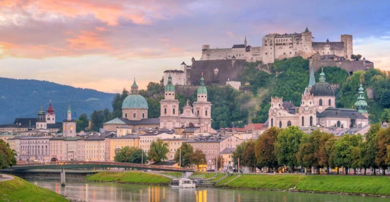 Salzburg: Christmas Market Magic with a Local - Who Should Book This Tour?