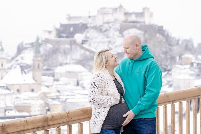 Salzburg City: private photoshoot at Salzburgs landmarks - Key Points