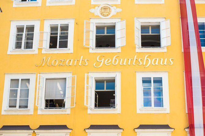 Salzburg Highlight Tour with Fortress Hohensalzburg - Exploring Major Landmarks