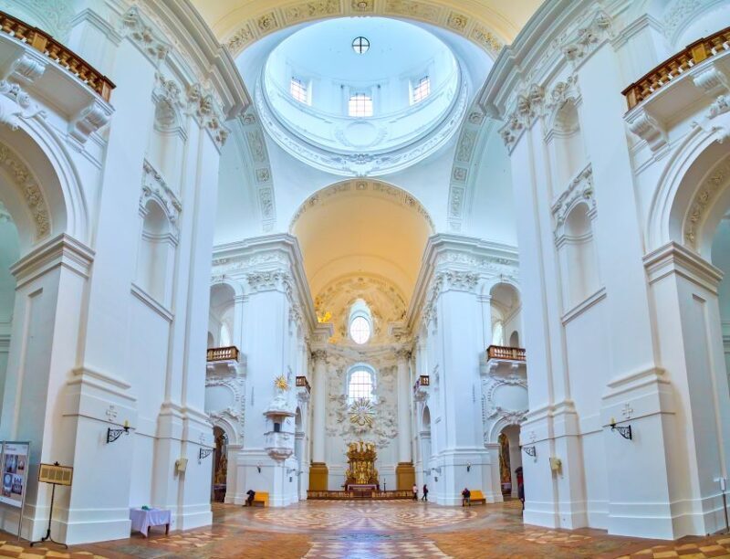 Salzburg Old Town, Fortress, Cathedral Private Walking Tour - The Experience of the Guided Walk